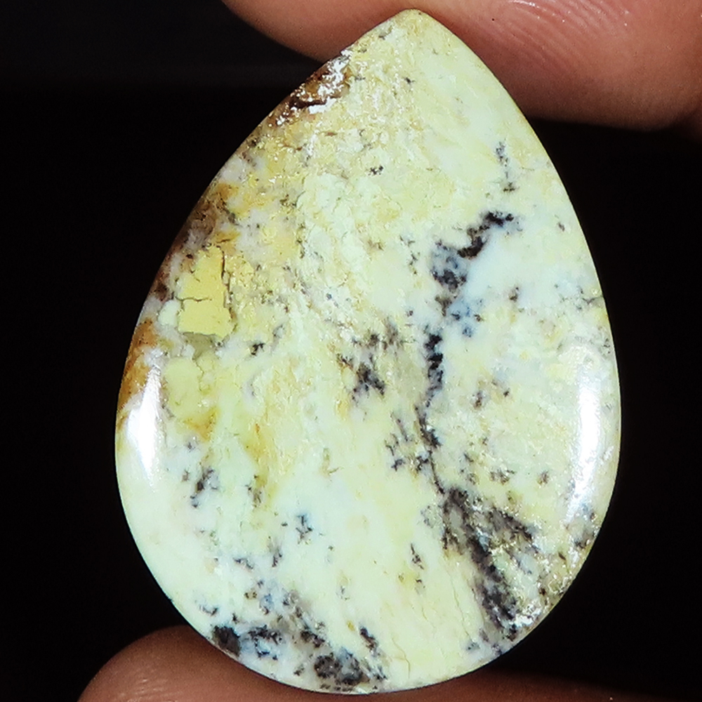 NATURAL LEMON CHRYSOPRASE 20.85 Carat. (21x29x3 mm) PEAR CABOCHON LOOSE ...